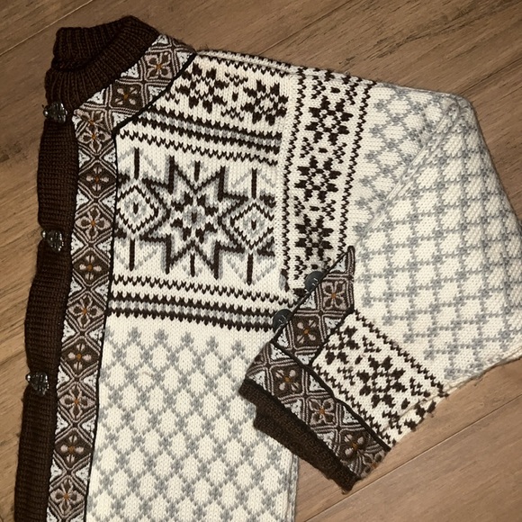 Dale of Norway | Sweaters | Vintage Dale Of Norway Dale Nordic Pure New ...